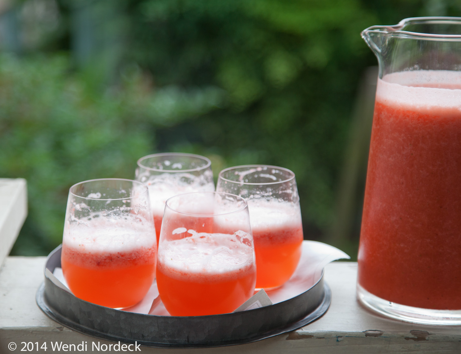 Strawberry Lemonade with a Grown-Up Twist | Roux 44